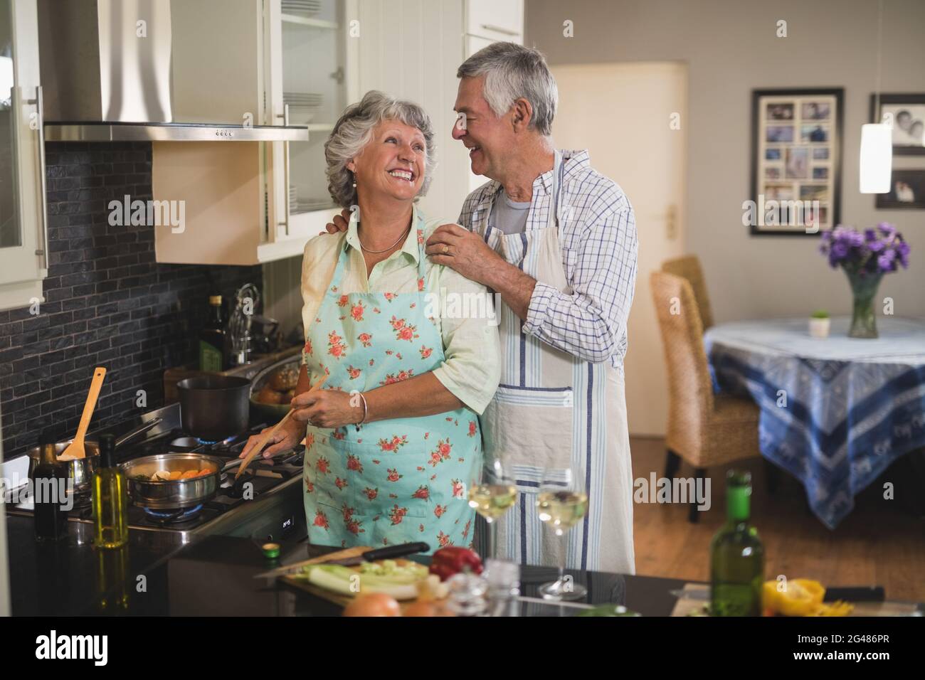 Elderly kitchen counter top hi-res stock photography and images - Alamy