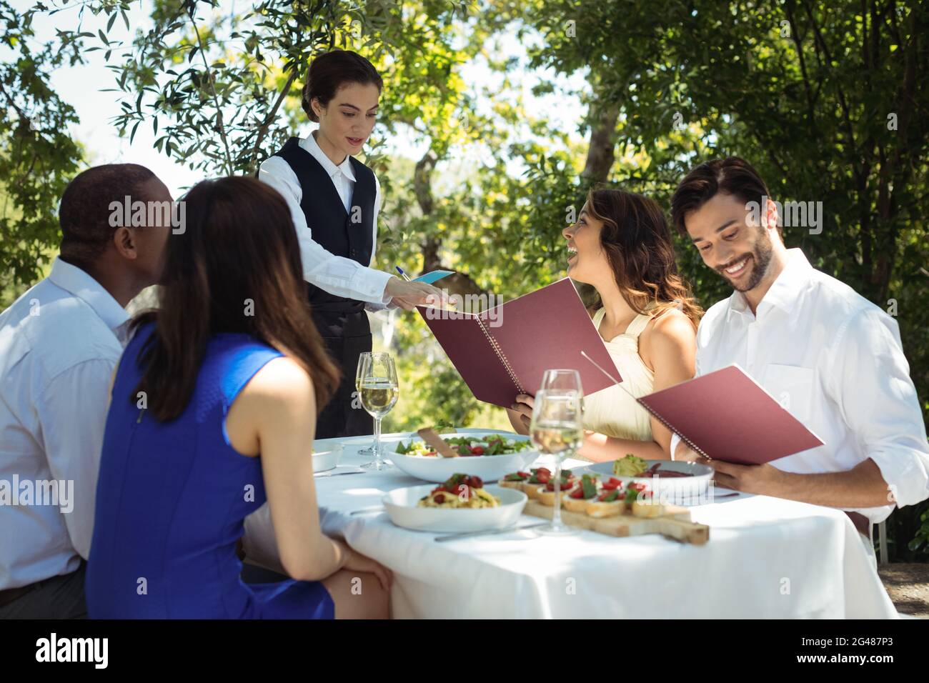 Placing order hi-res stock photography and images - Alamy