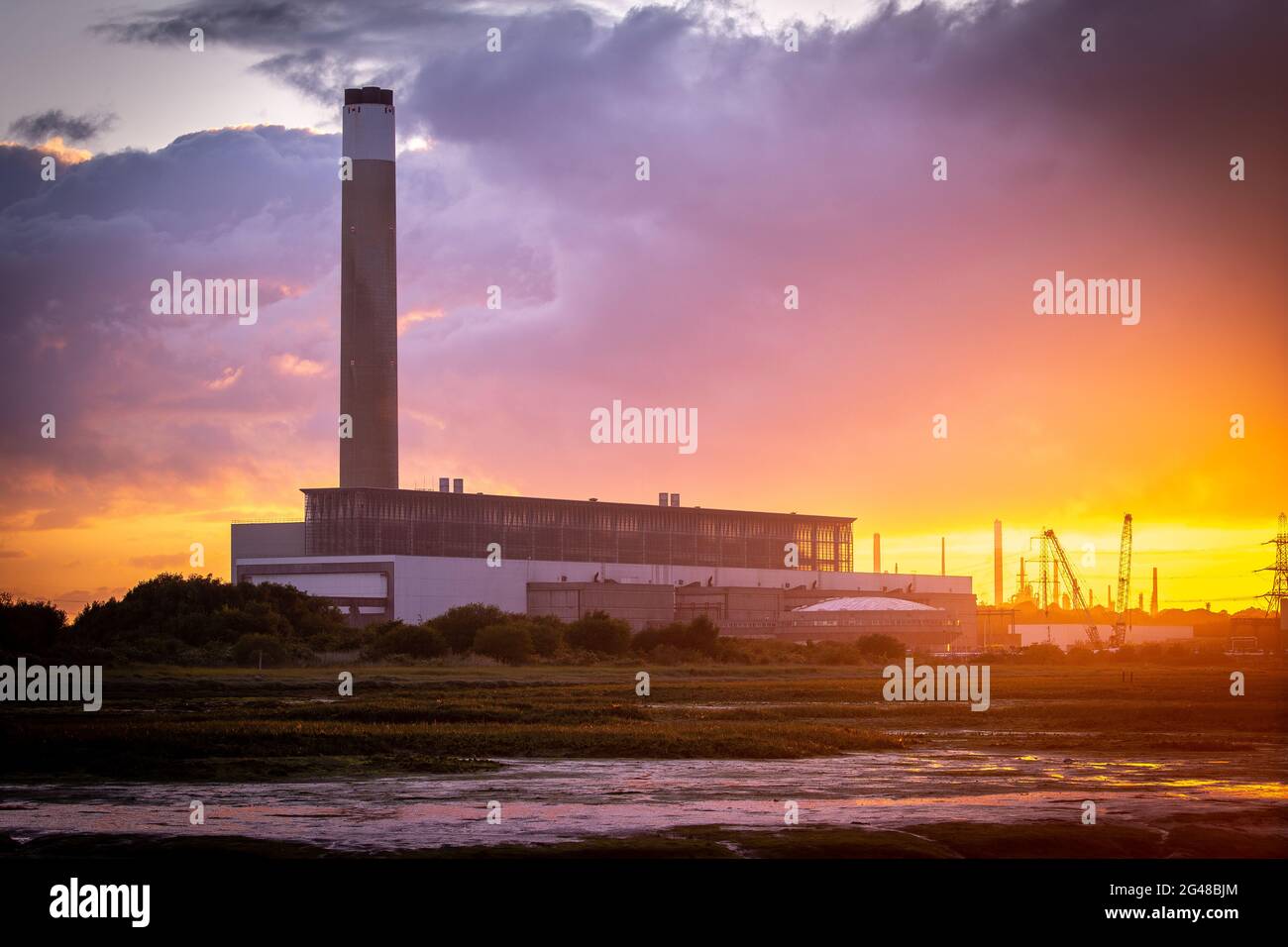 Calshot Power Station, New Forest Stock Photo - Alamy