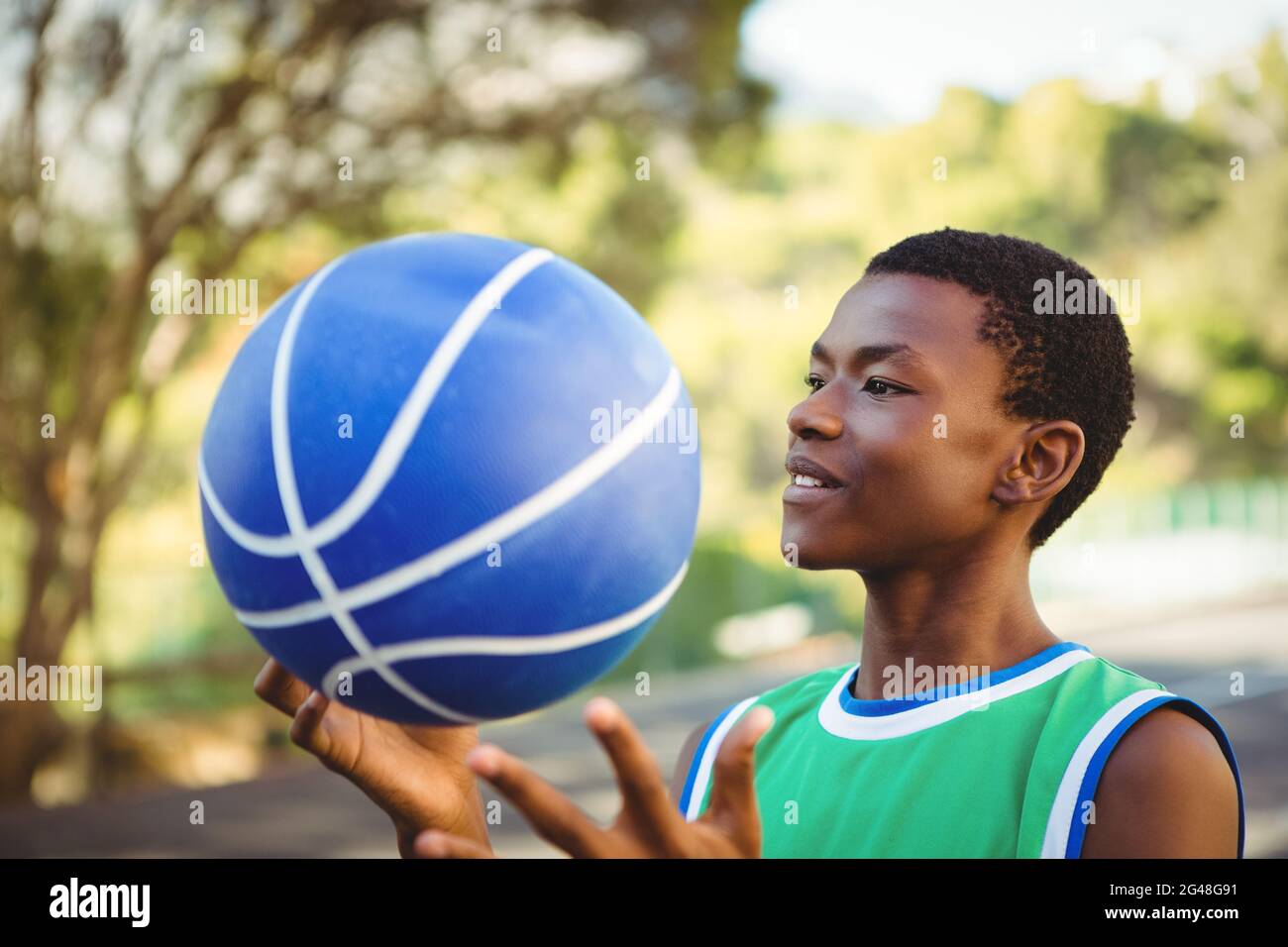 Ball basketball close up player smiling sports hi-res stock photography ...