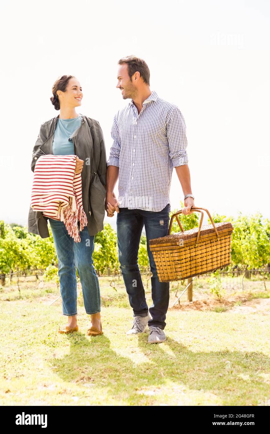 Woman man wicker basket hi-res stock photography and images - Alamy