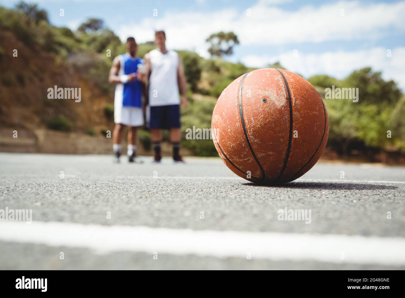 Black basketball player standing in hi-res stock photography and images ...