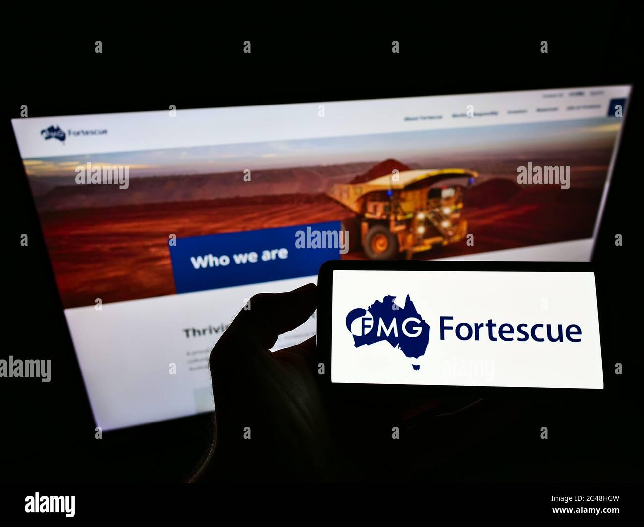 Fmg business logo hi-res stock photography and images - Alamy