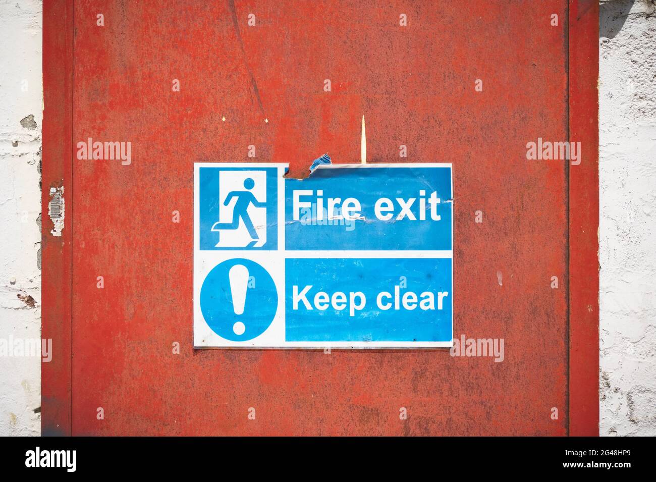 Fire exit keep clear sign on construction building site door Stock ...