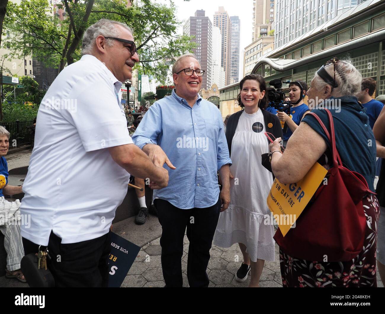 Scott stringer and elyse buxbaum hi-res stock photography and images ...