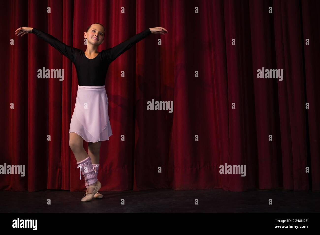 Ballerina practicing ballet dance Stock Photo - Alamy