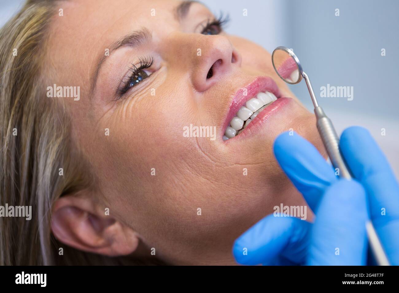 Angled body hi-res stock photography and images - Alamy