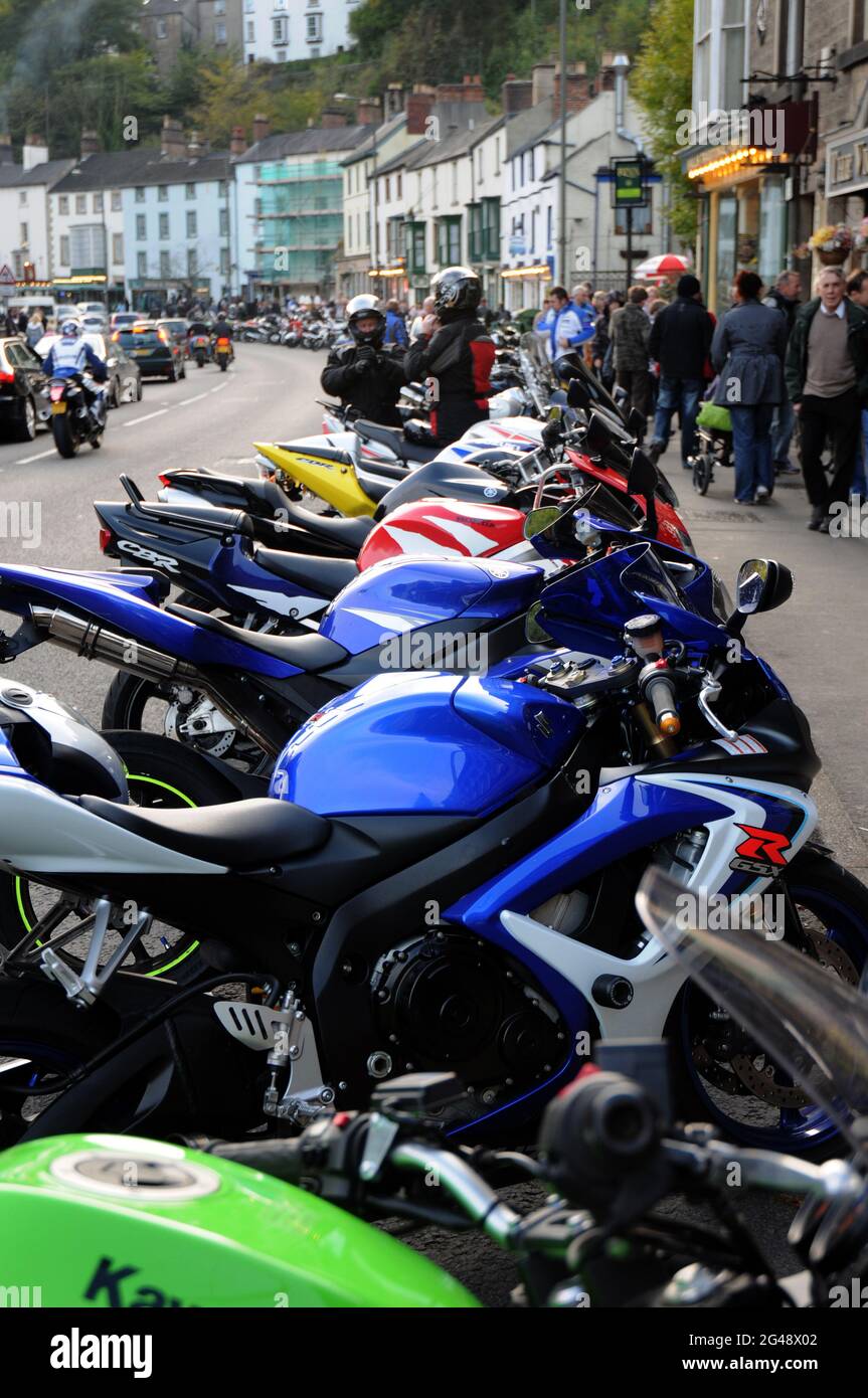 MOTORCYCLES,MATLOCK BATH, DERBYSHIRE PIC MIKE WALKER,2010 Stock Photo ...