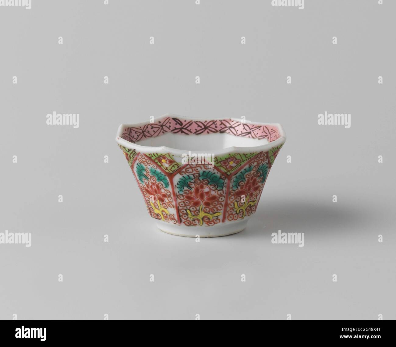 Octagonal cup hi-res stock photography and images - Alamy