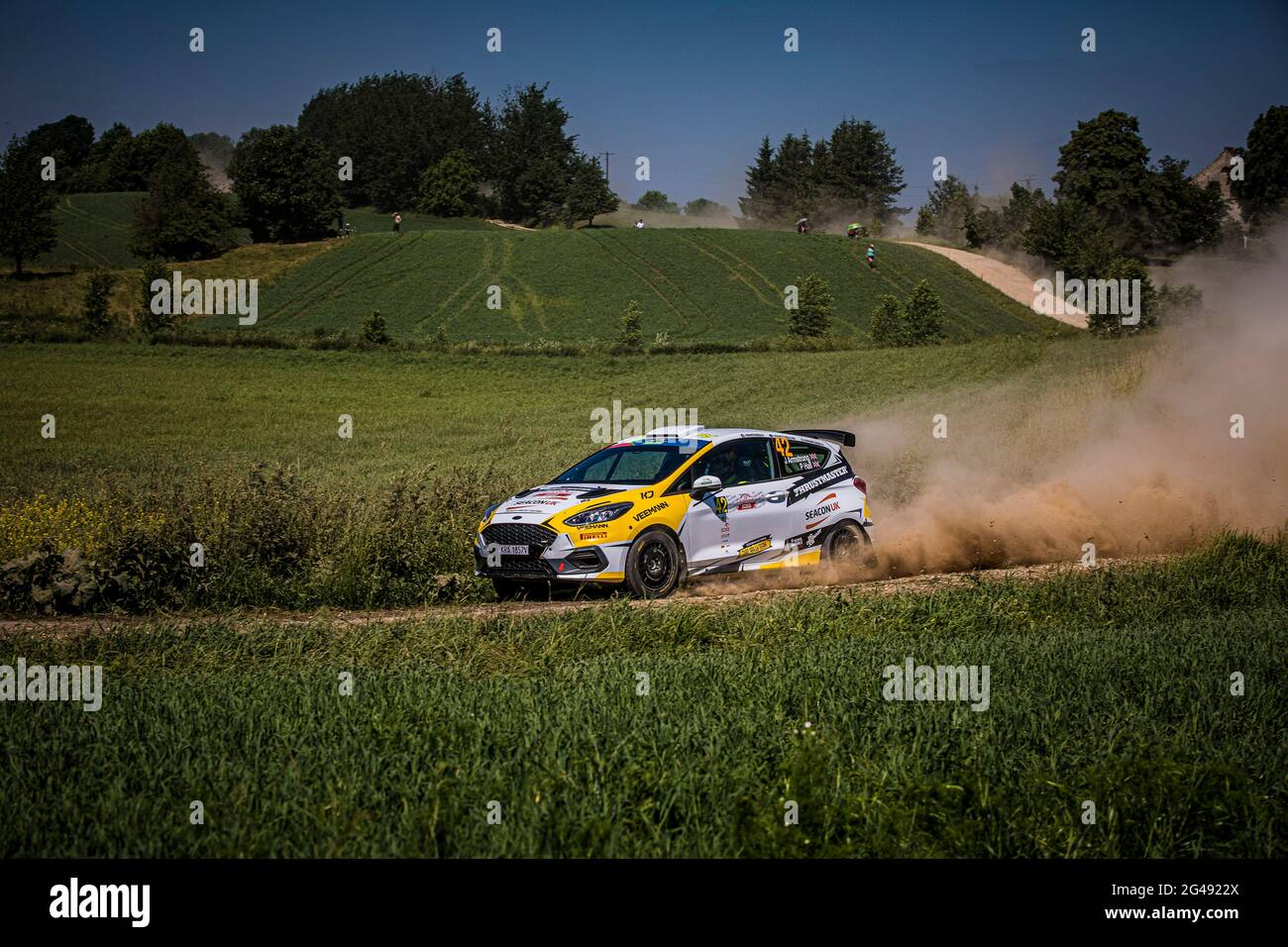 42 ARMSTRONG Jon (GBR), HALL Philip (GBR), Jon ARMSTRONG, Ford Fiesta ...