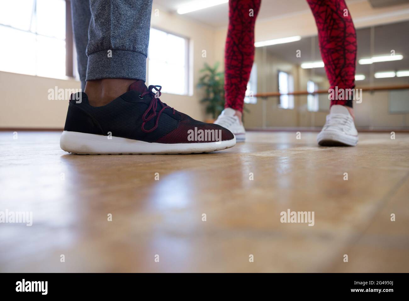 Dance section hi-res stock photography and images - Alamy