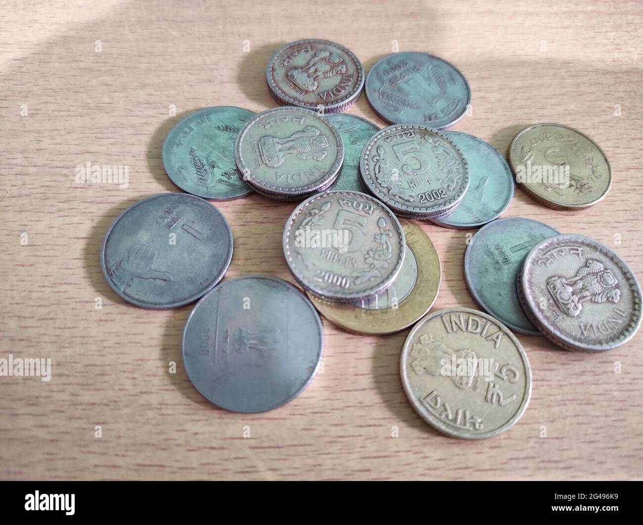 Closeup pile indian coins hi-res stock photography and images - Alamy