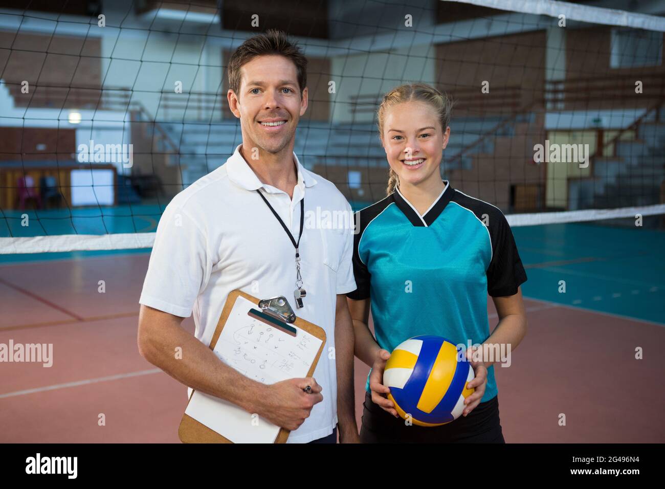 Sitting volleyball player hi-res stock photography and images - Alamy