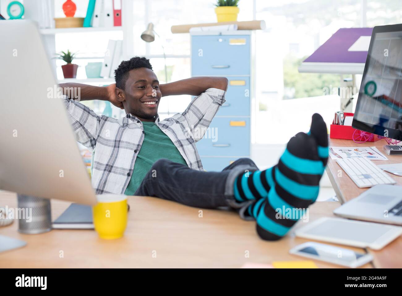Man executive socks hi-res stock photography and images - Alamy