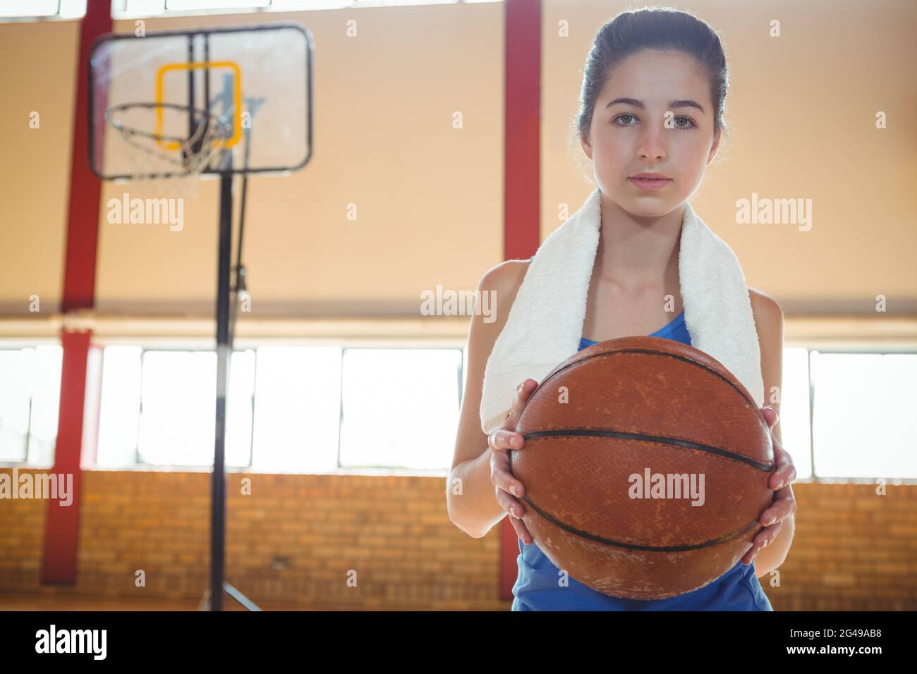 Portrait black female basketball player hi-res stock photography and ...