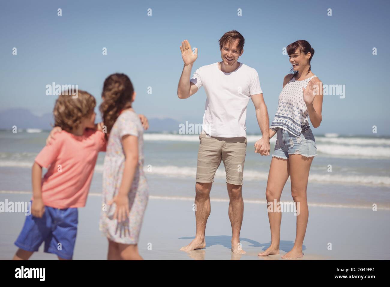 Parents waving hi-res stock photography and images - Alamy
