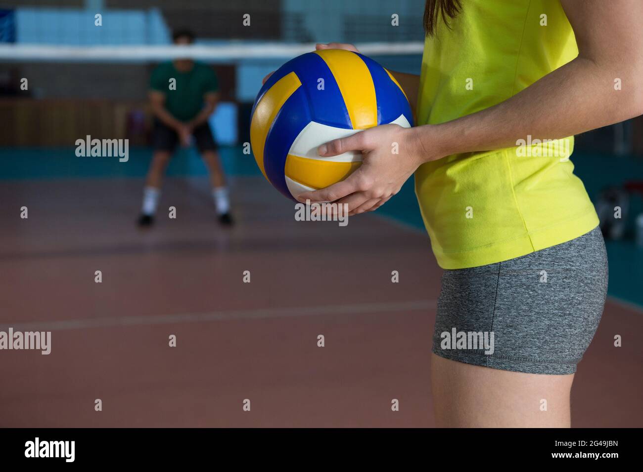 Side view mid section millennial hi-res stock photography and images ...