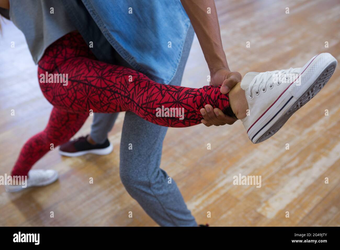 Dance section hi-res stock photography and images - Alamy