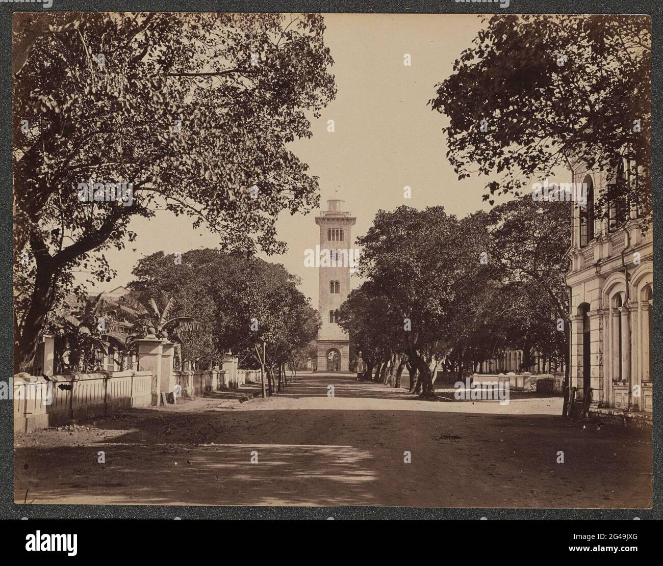 The Lighthouse at the Intersection of Queen Street (Now Janadhipathi ...