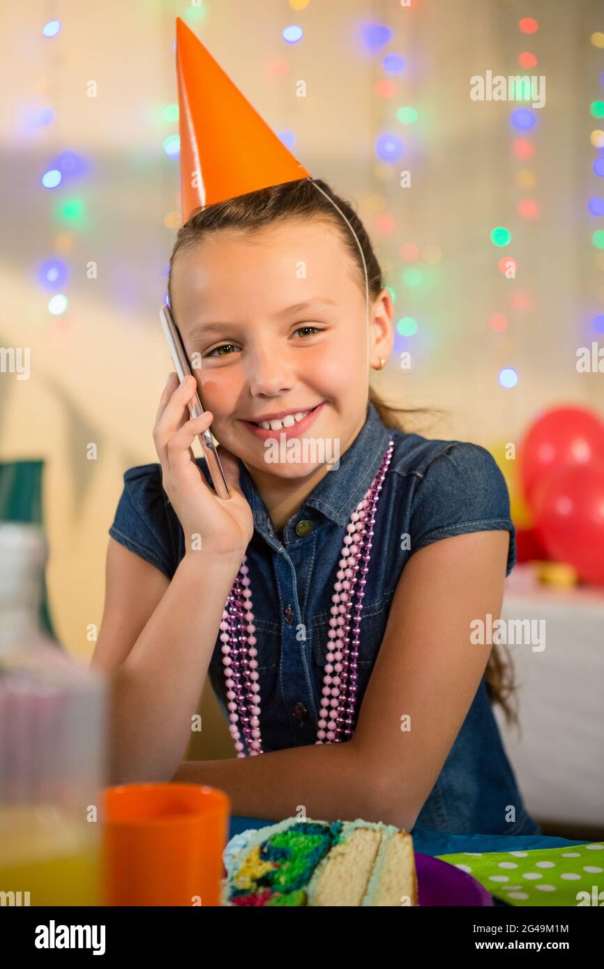 Birthday hat phone hi-res stock photography and images - Alamy
