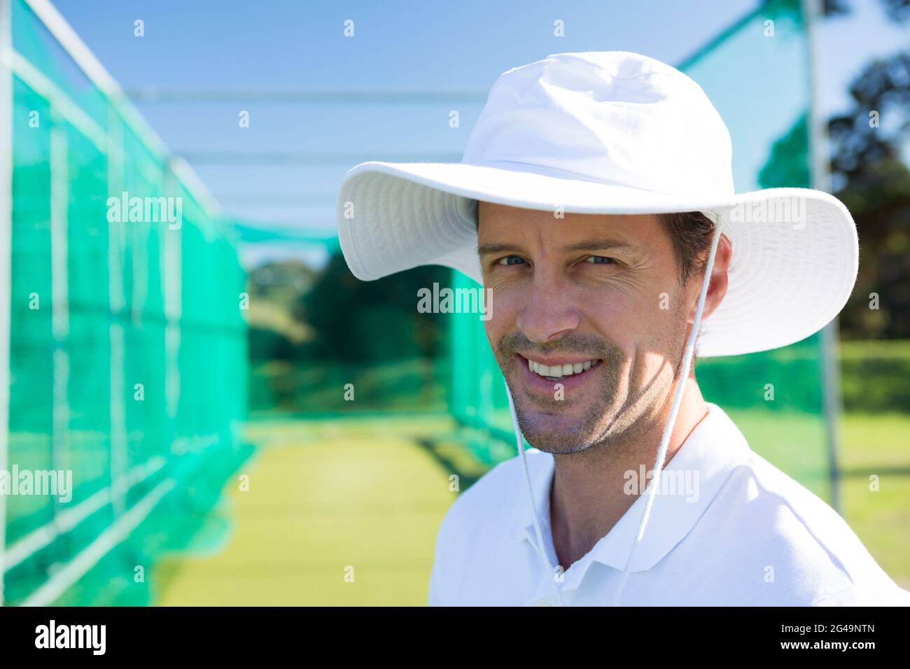 Looking at camera smiling close up professional sportsperson sportswear ...