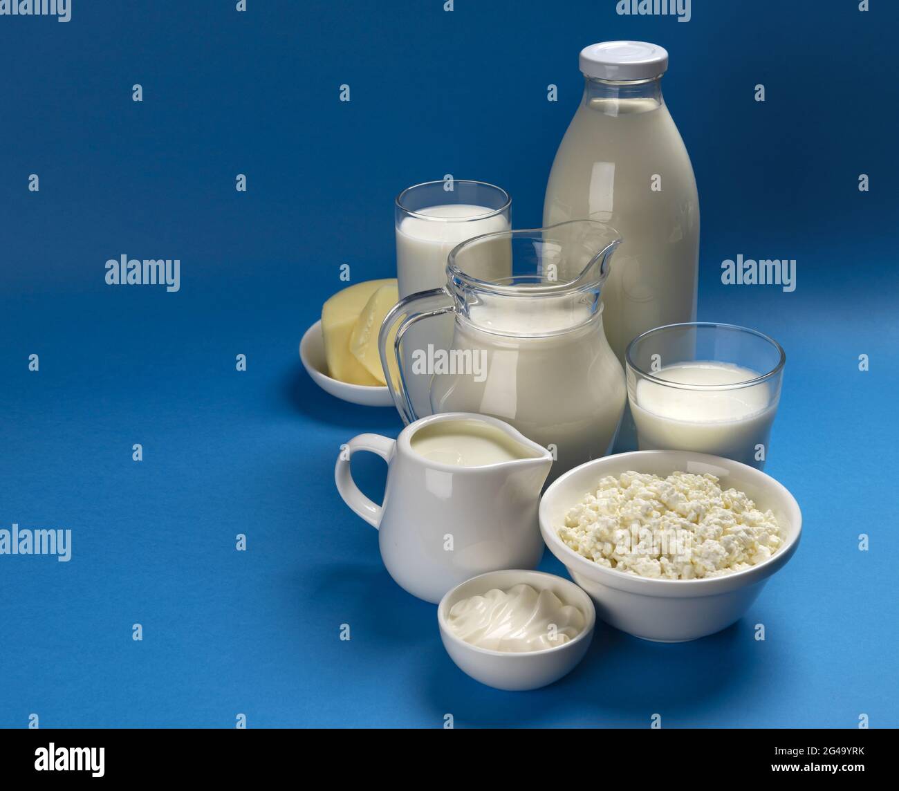 Dairy products top view hi-res stock photography and images - Alamy