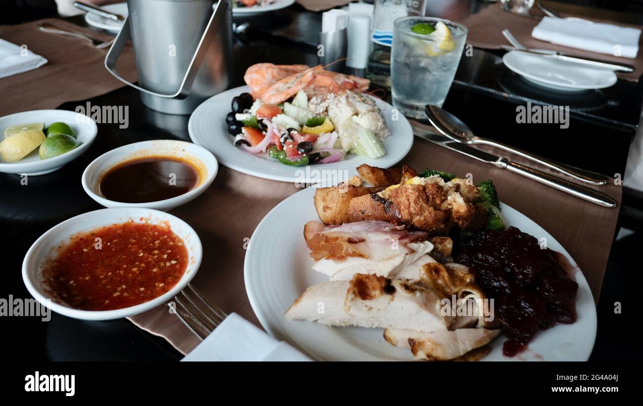 Buffet table plate restaurant hi-res stock photography and images - Alamy