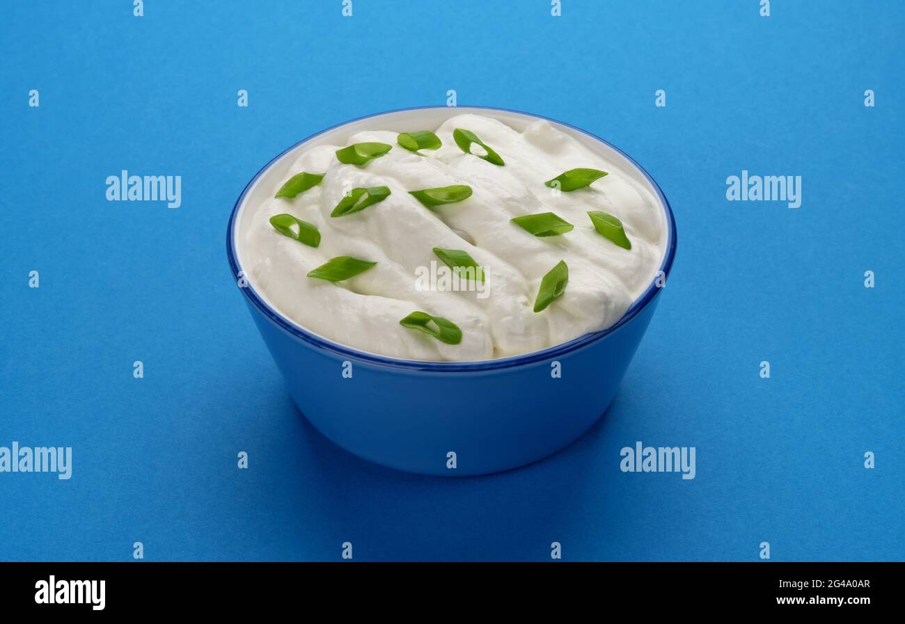 Blue ramekin hi-res stock photography and images - Alamy