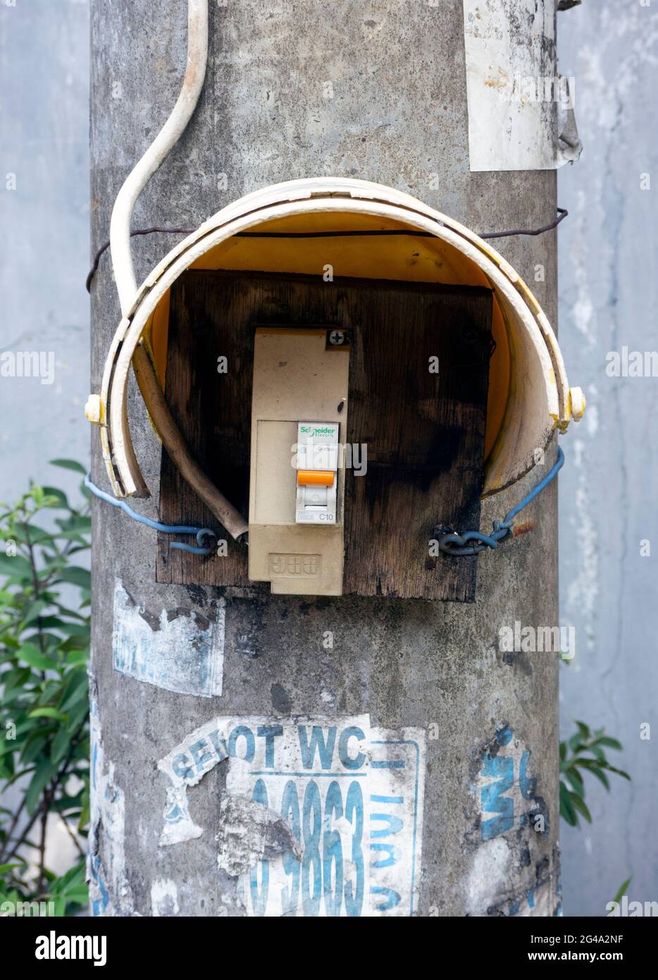 Tower mcb hi-res stock photography and images - Alamy