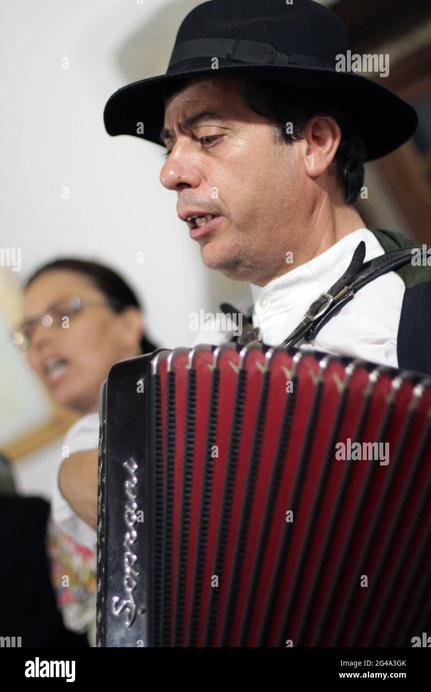 Traditional instruments of portugal hi-res stock photography and images ...