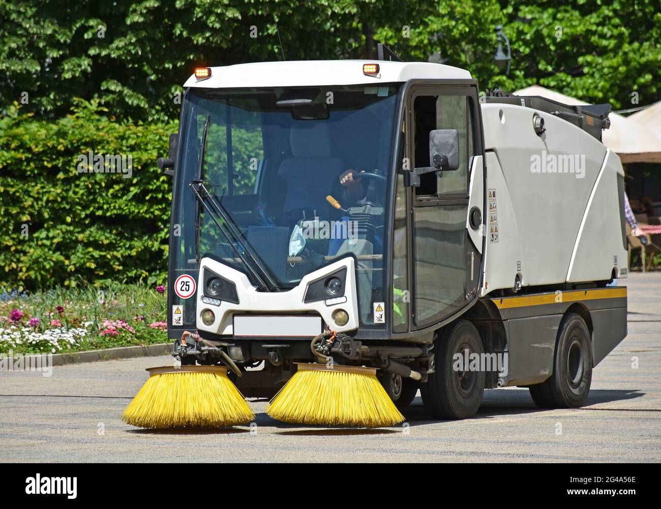 Street cleaner vehicle in the city Stock Photo - Alamy