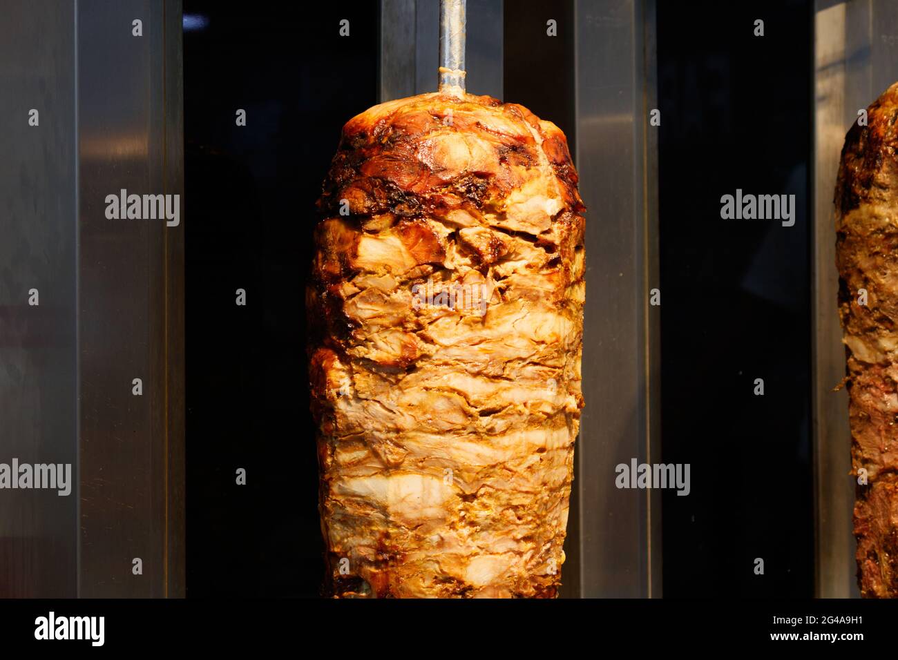 Vertical rotisserie spit grill hi-res stock photography and images - Alamy