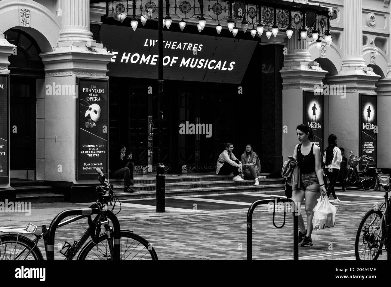 Berger street Black and White Stock Photos & Images - Alamy
