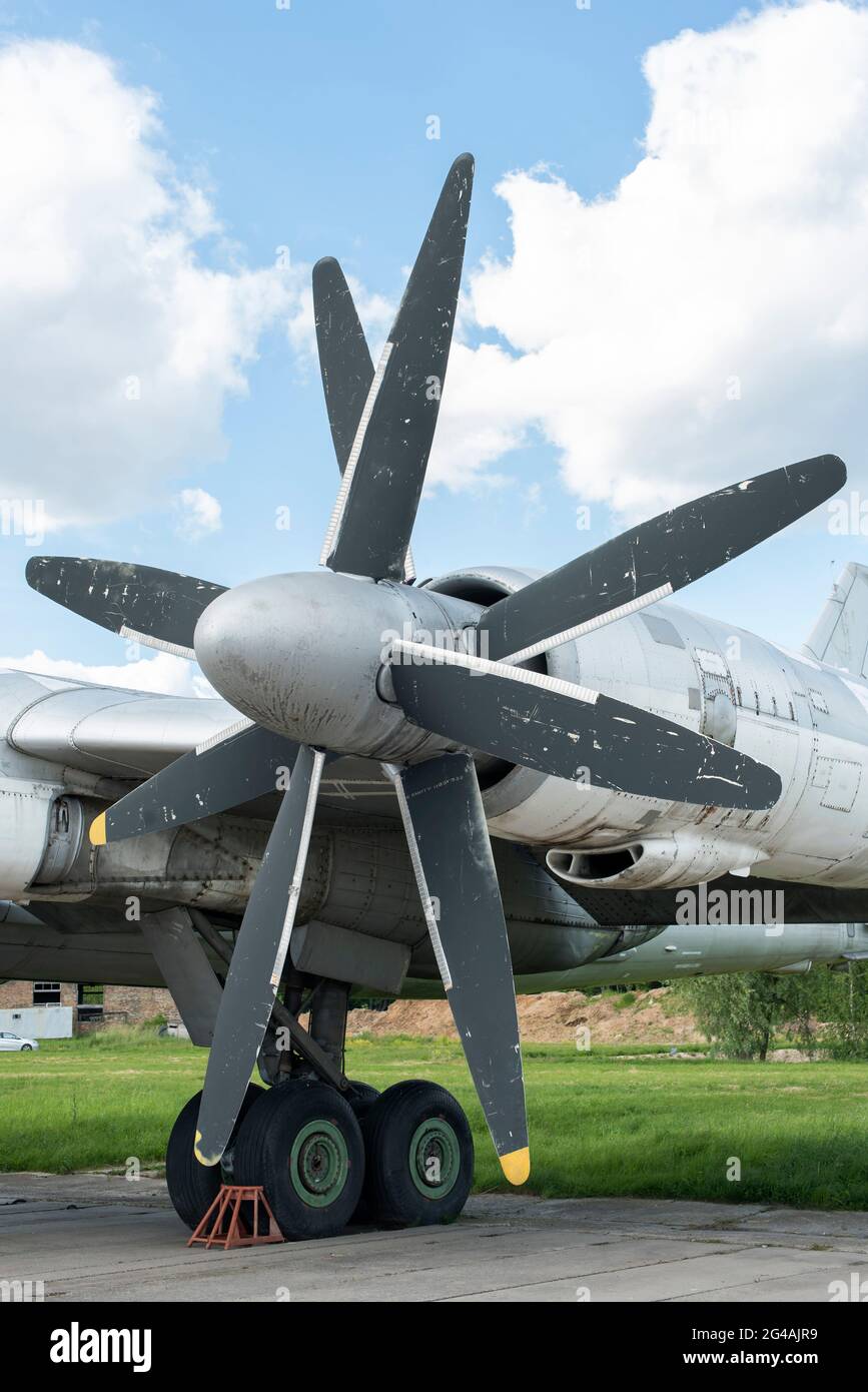 Exhibition of old model airplanes Stock Photo - Alamy