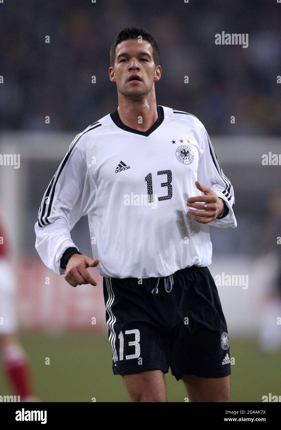 Michael ballack 2002 hi-res stock photography and images - Alamy