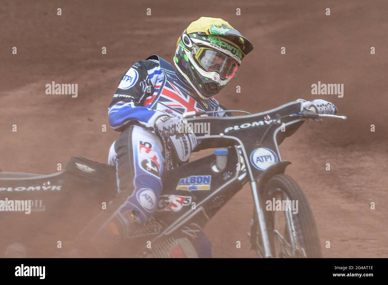 Ashfield stadium hi-res stock photography and images - Alamy