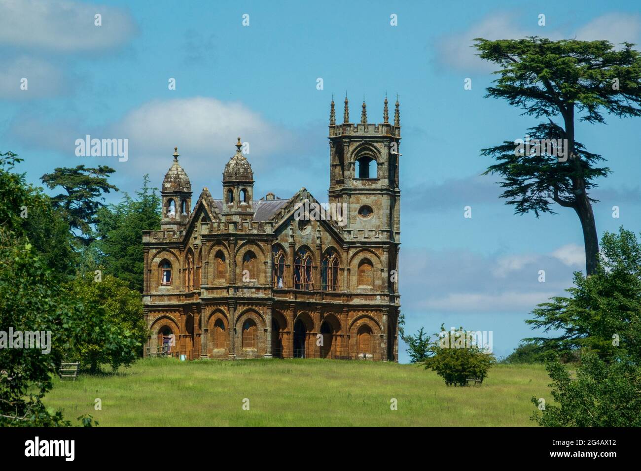 Gothic Temple, Stowe Stock Photo - Alamy