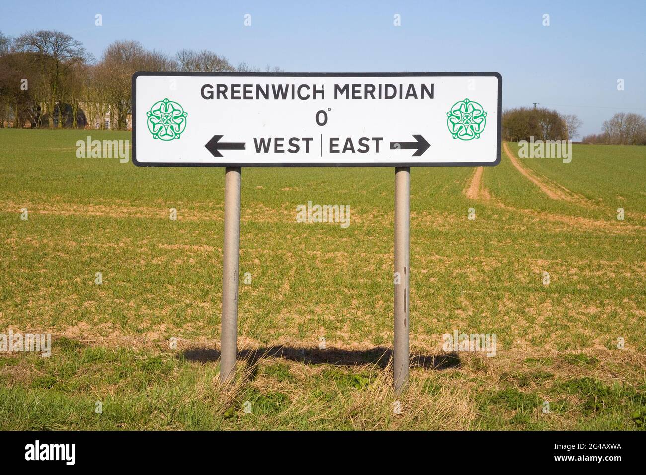 Prime meridian sign hi-res stock photography and images - Alamy