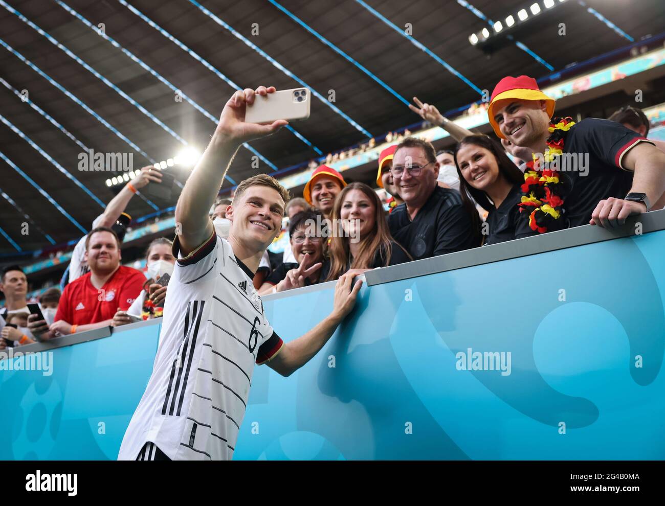 Joshua kimmich and girlfriend lina meyer hi-res stock photography and ...