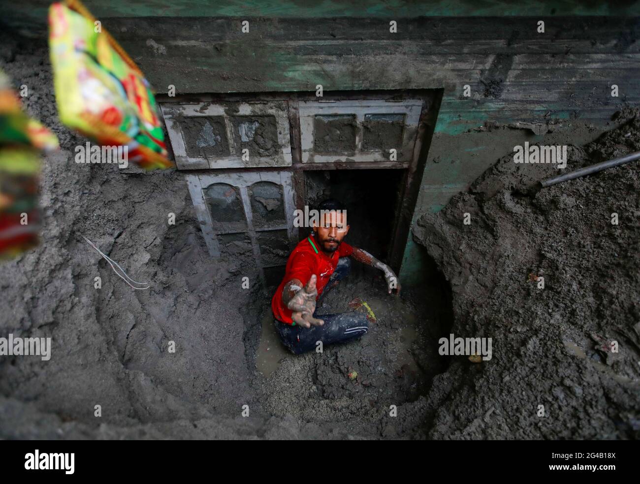 Mud from flash floods in hi-res stock photography and images - Alamy