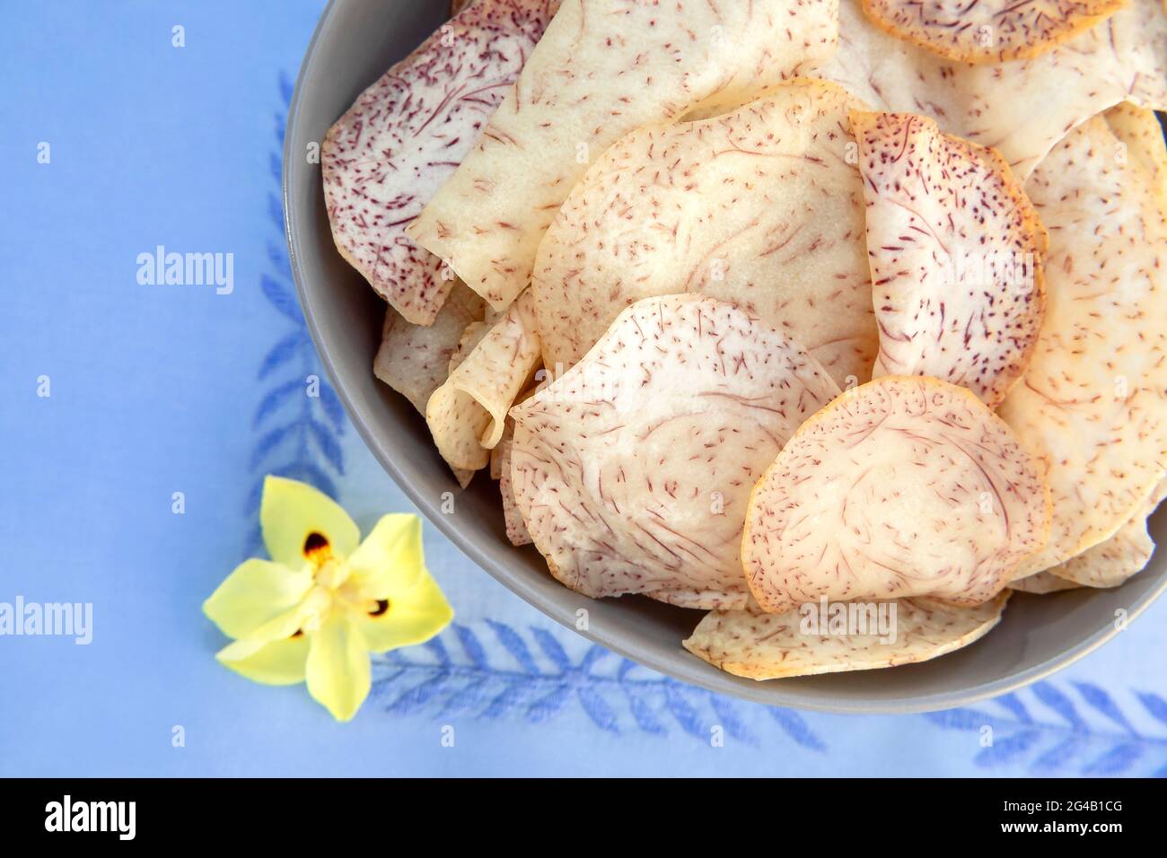Hawaiian taro hi-res stock photography and images - Alamy