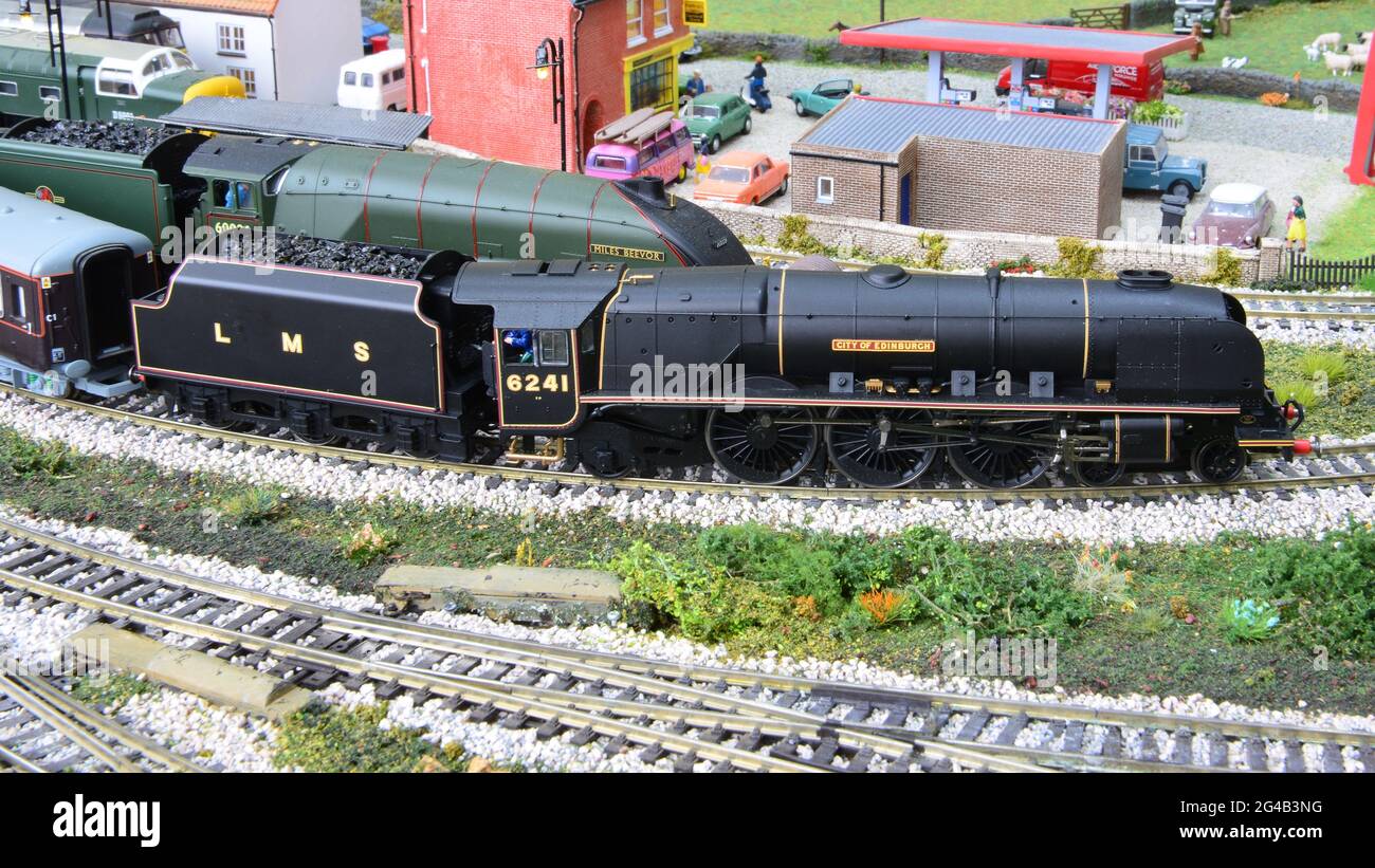 A model of the Coronation class locomotive "City of Edinburgh" in ...