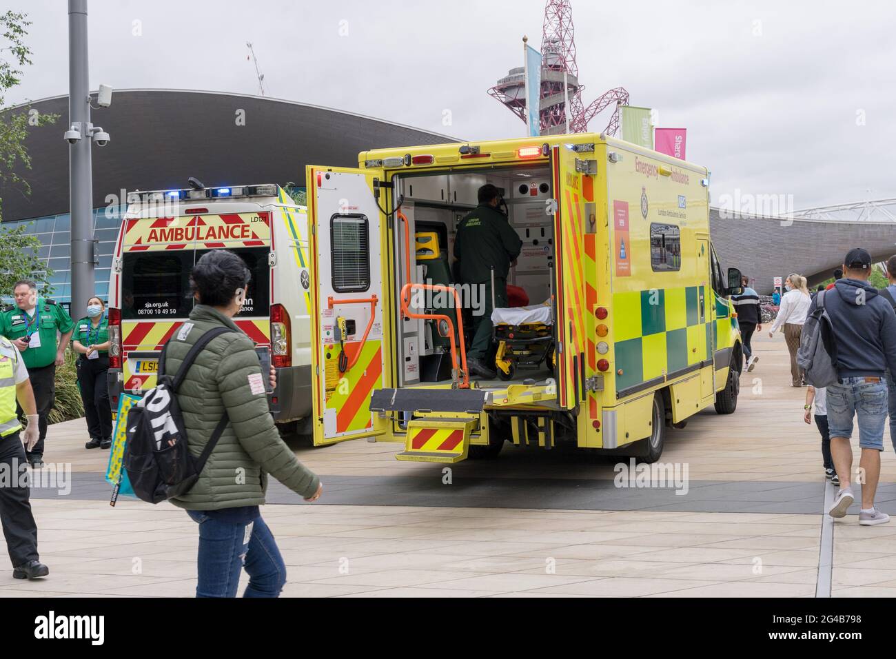 Medics from st johns ambulance and London ambulance services attend a ...