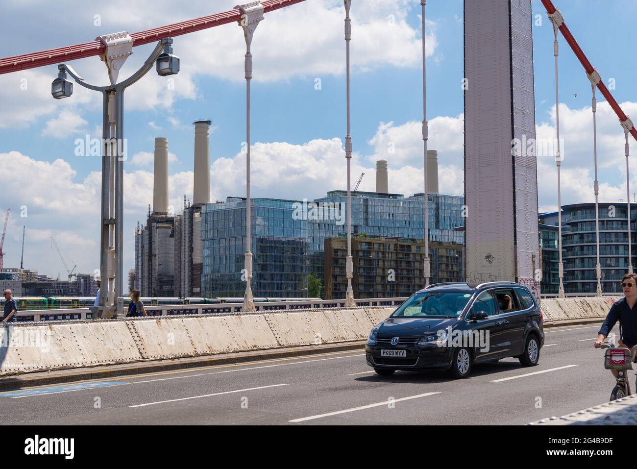 The de-commissioned Battersea power station, undergoing redevelopment ...