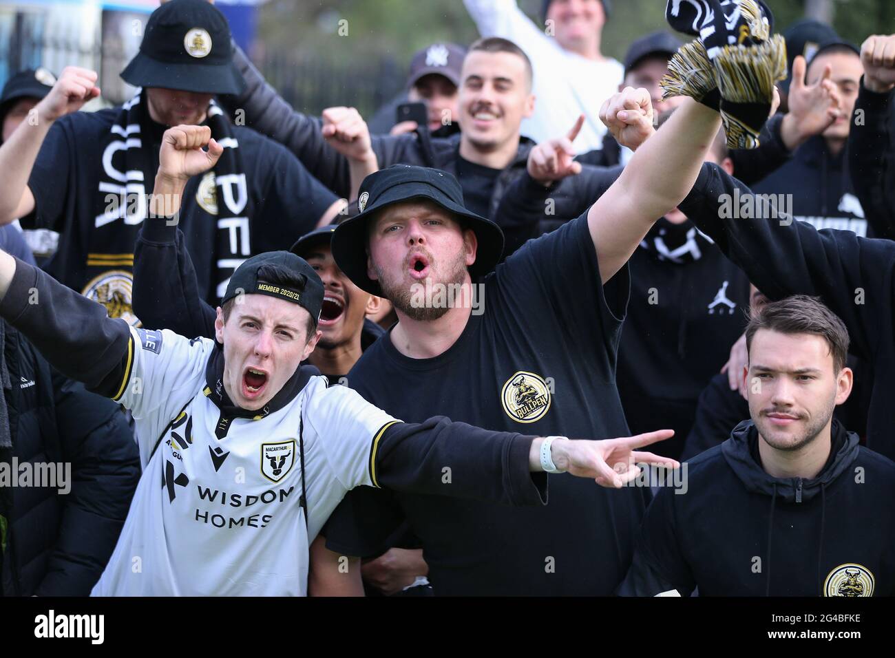 Melbourne city versus macarthur fc hi-res stock photography and images ...