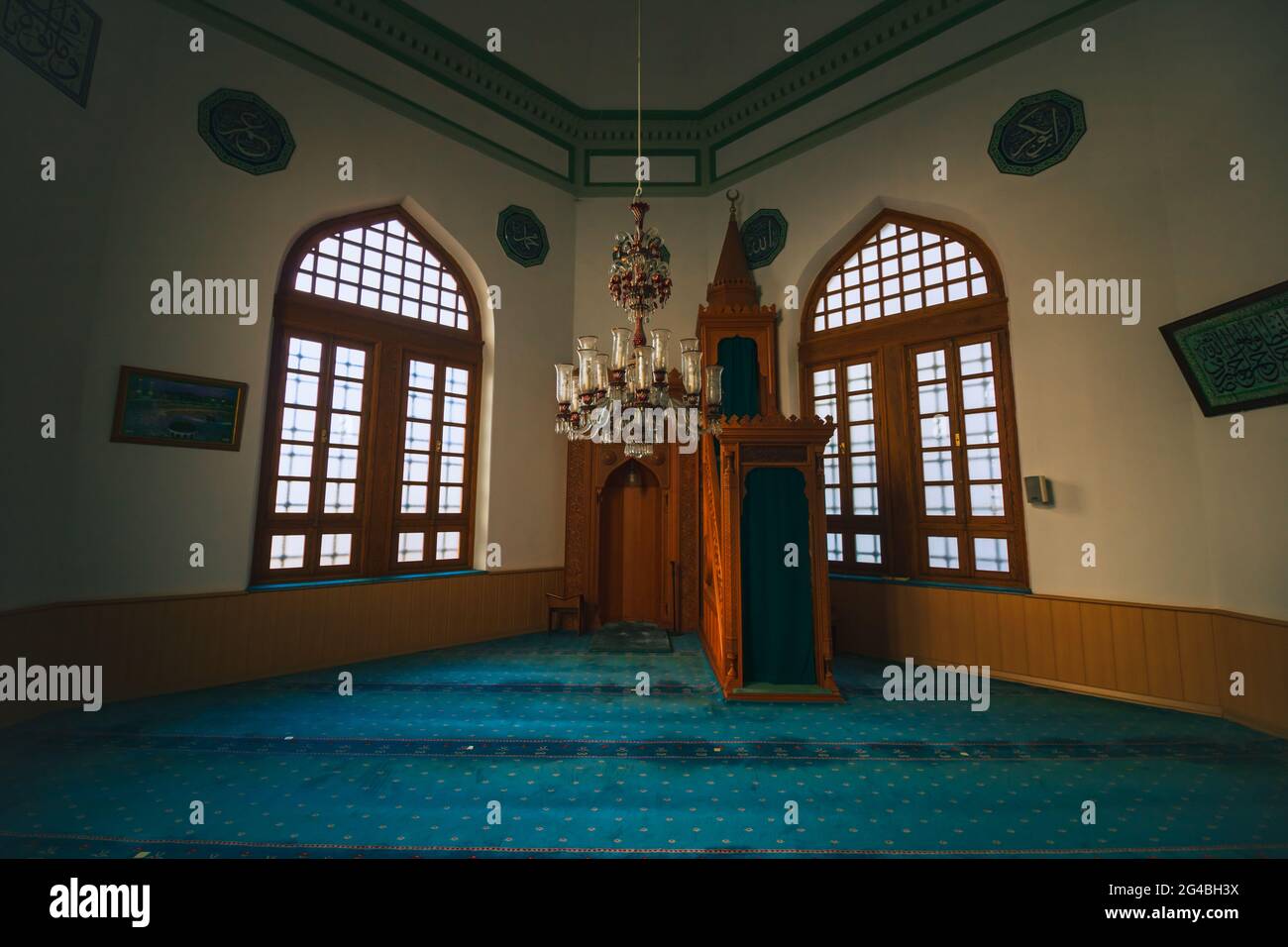 Small mosques hi-res stock photography and images - Alamy