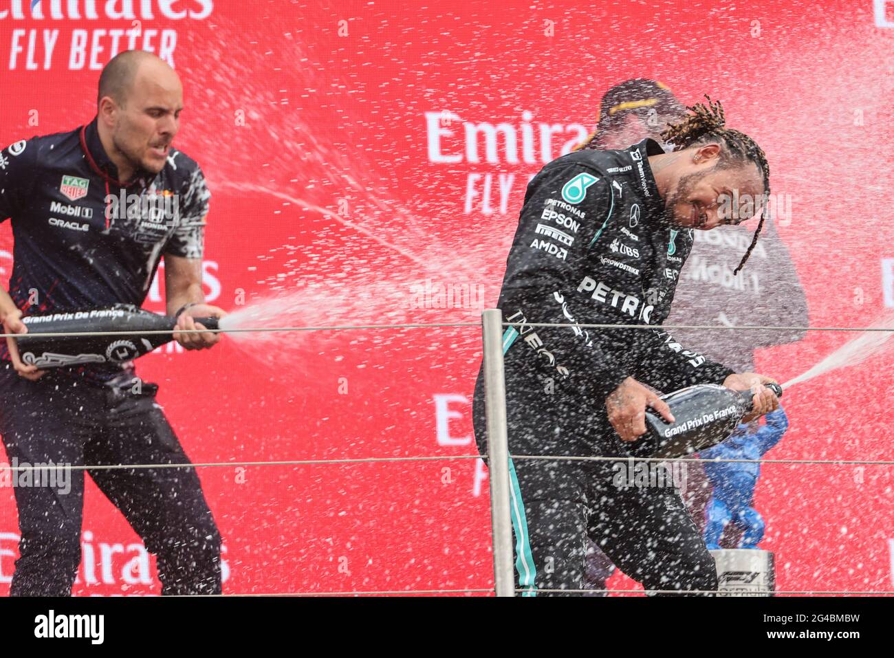 Le podium lewis hamilton hi-res stock photography and images - Alamy