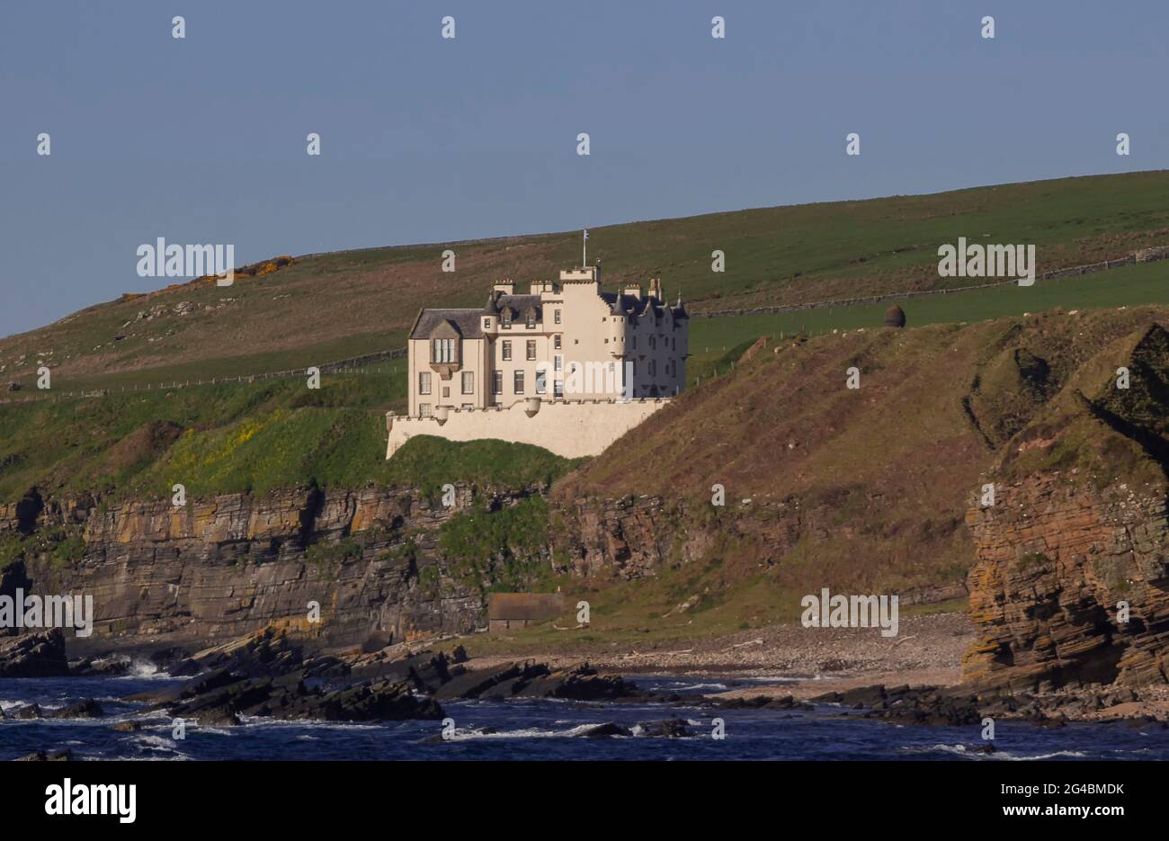 Dunbeath castle hi-res stock photography and images - Alamy