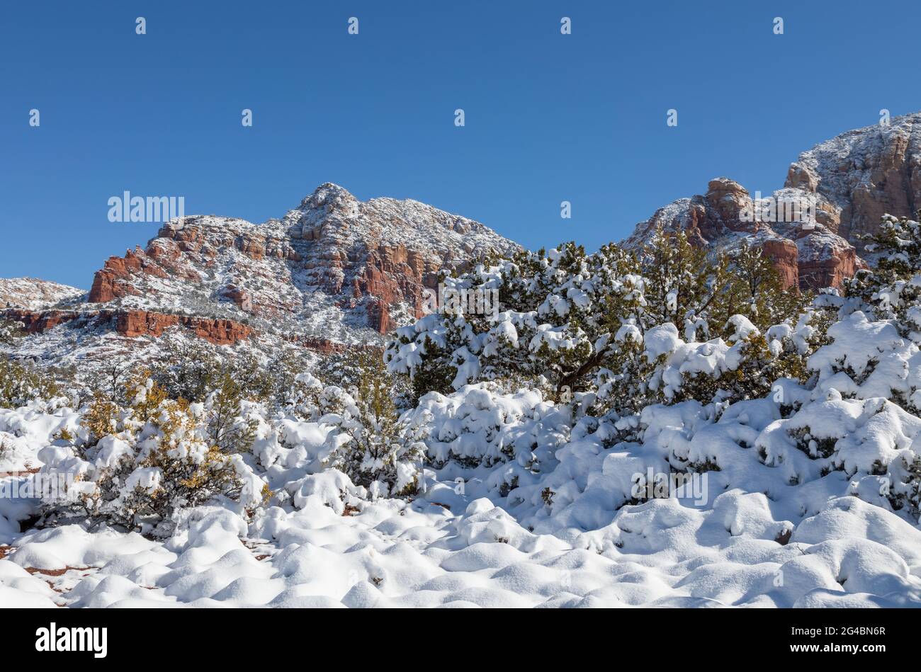 Snow Covered Winter Landscape Sedona Arizona Stock Photo - Alamy