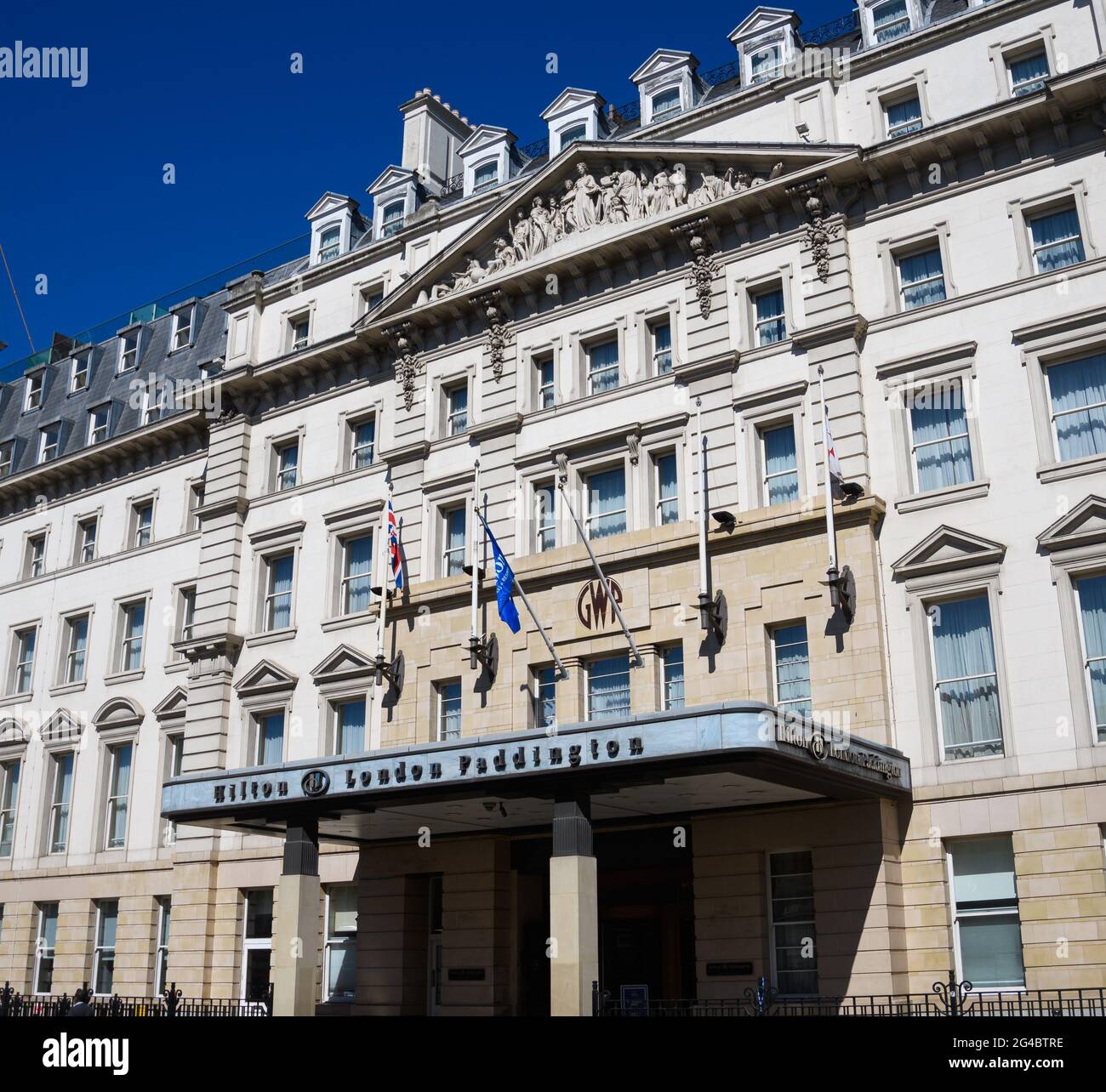 Praed street station hi-res stock photography and images - Alamy